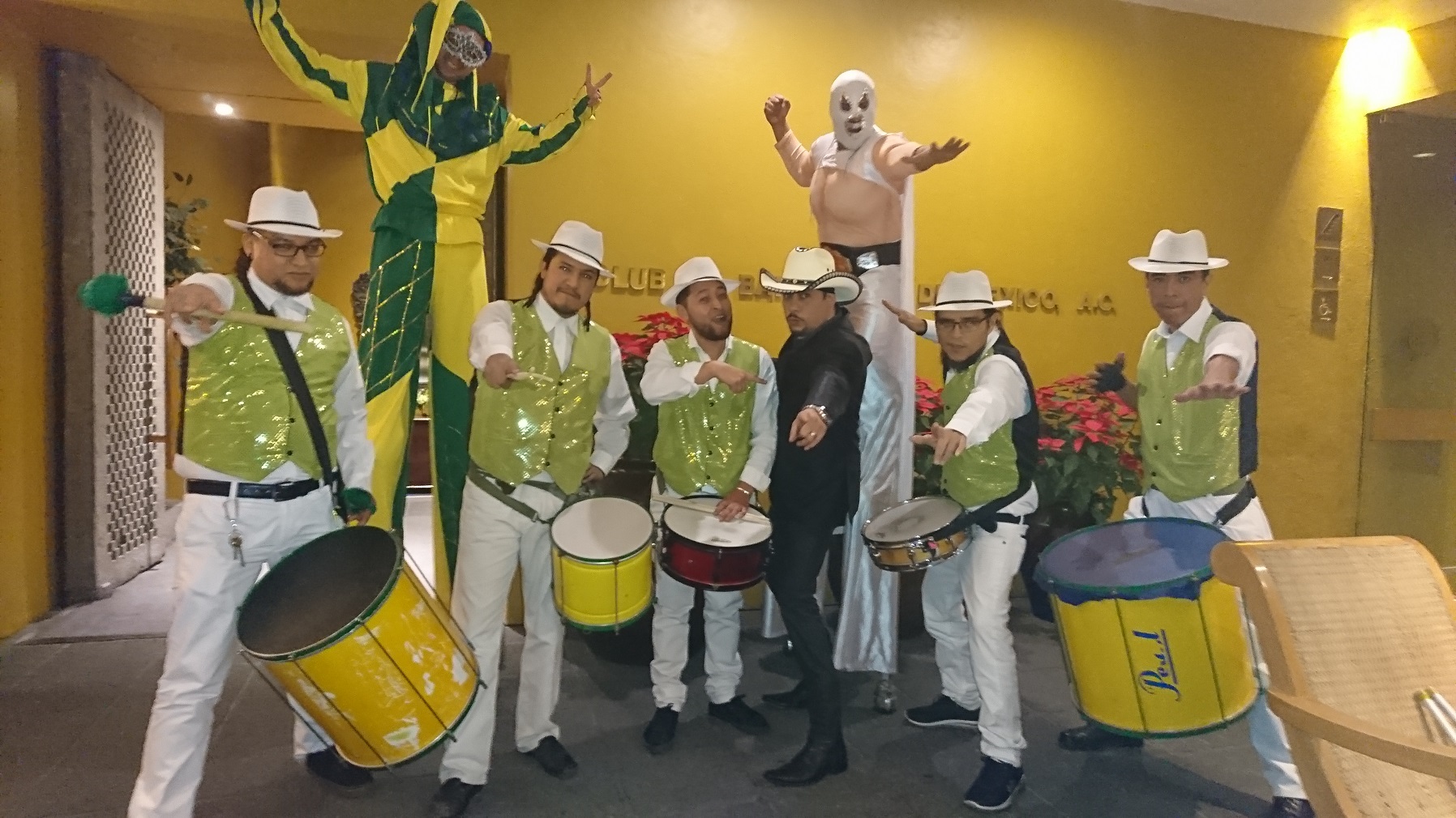 Batucada | Dolce Eventos Mexico